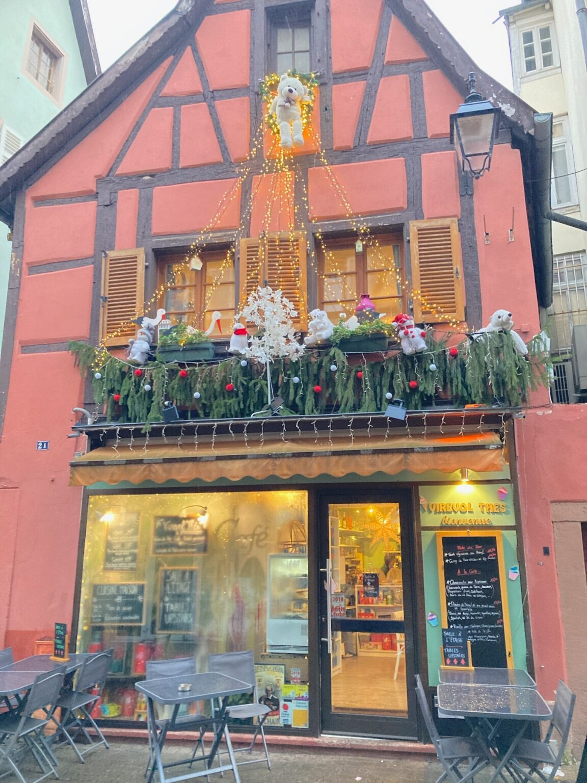 Luuq Coffee à Colmar : Voyage sensoriel au cœur du salon de thé